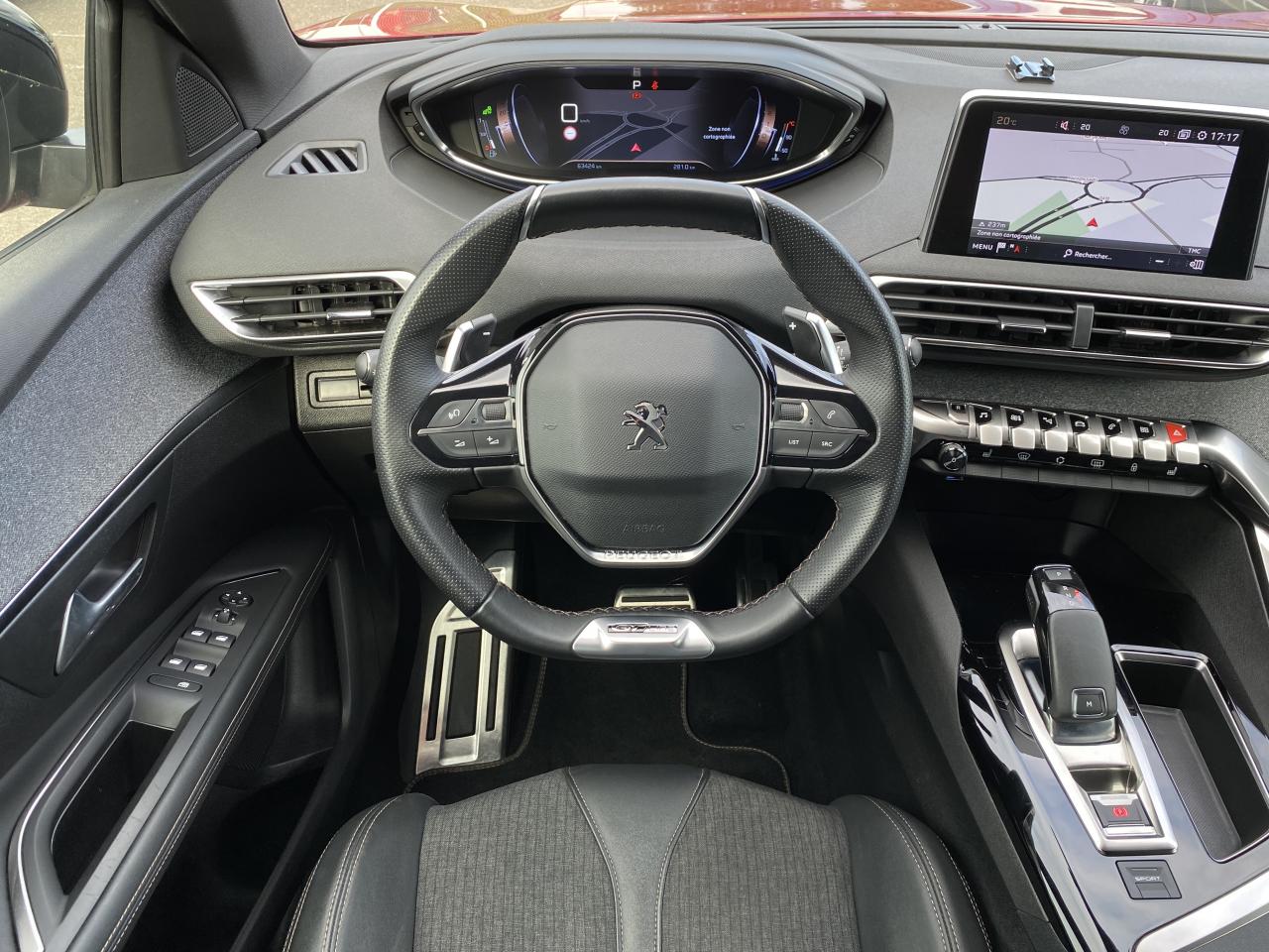 PEUGEOT 3008 1.6i PureTech 16V 180ch EAT8 GT Line 1erMain